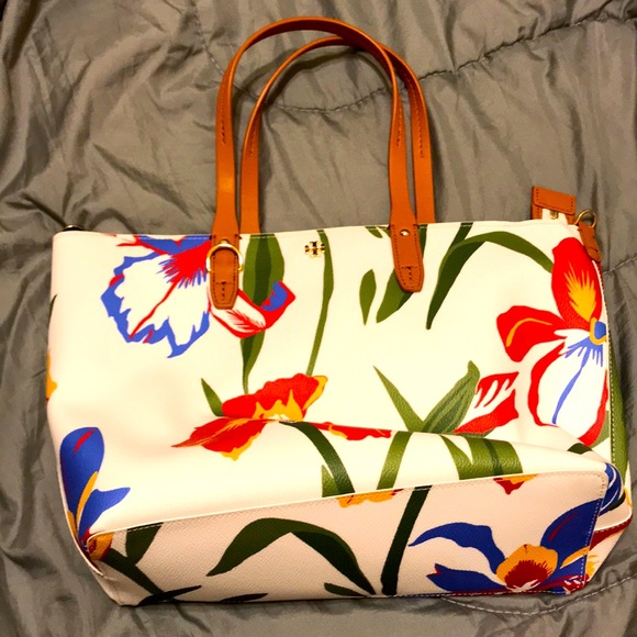 Tory Burch | Bags | Tory Burch Floral Print Pattern With Strap Light ...